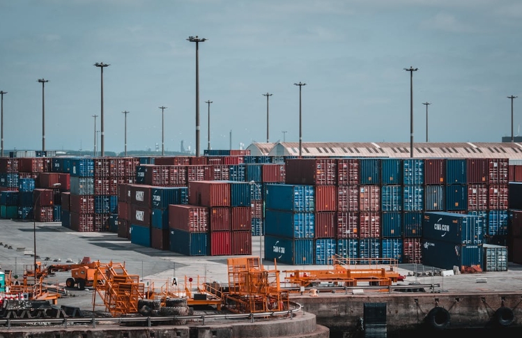 【理財專知】發行價15元！台灣首檔「航運ETF」00960來了|傑昇通信~挑戰手機市場最低價